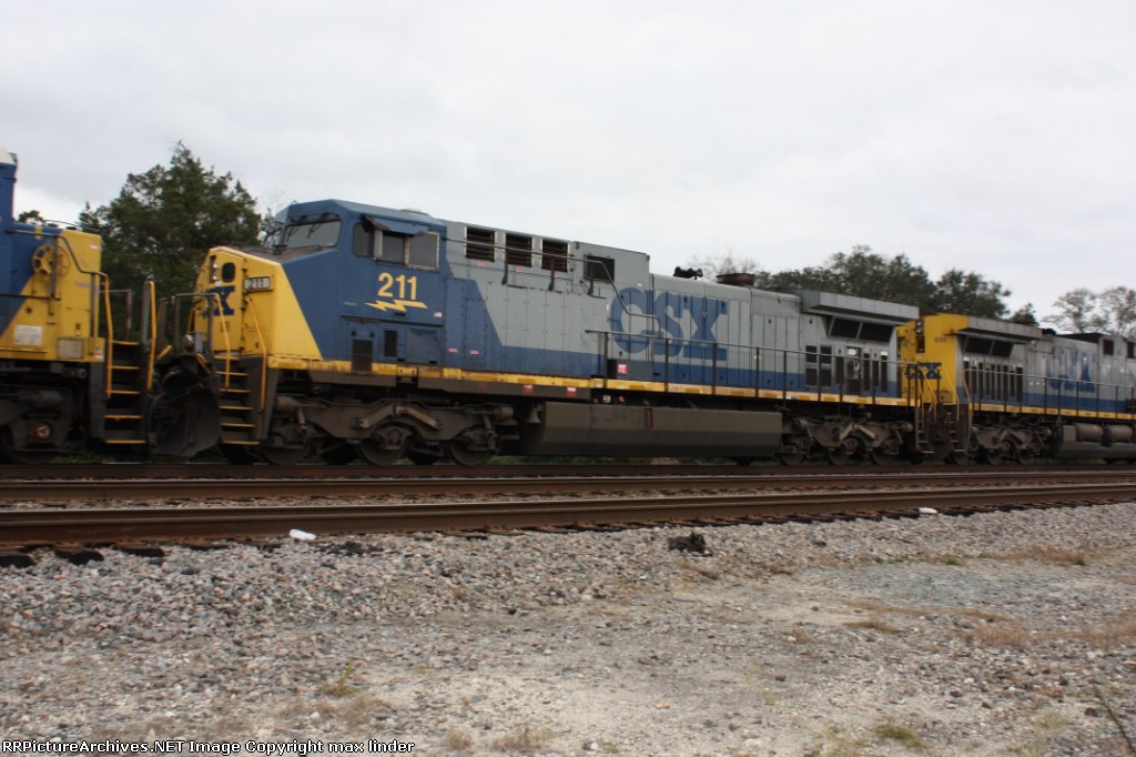 CSX 211